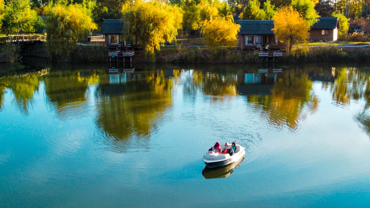 Zaga Zaga, cazare family-friendly în "Delta" Siretului • Momadica